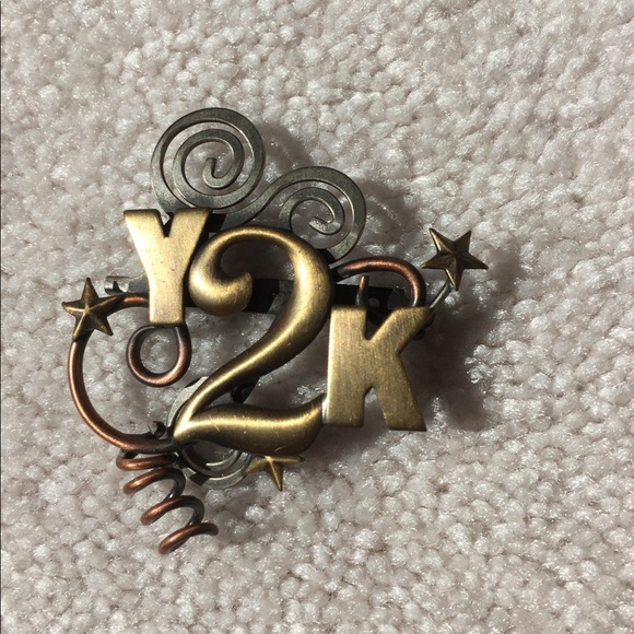 K & T | Jewelry | Vintage Y2k Signed K T Brushed Metal Brooch Pin ...